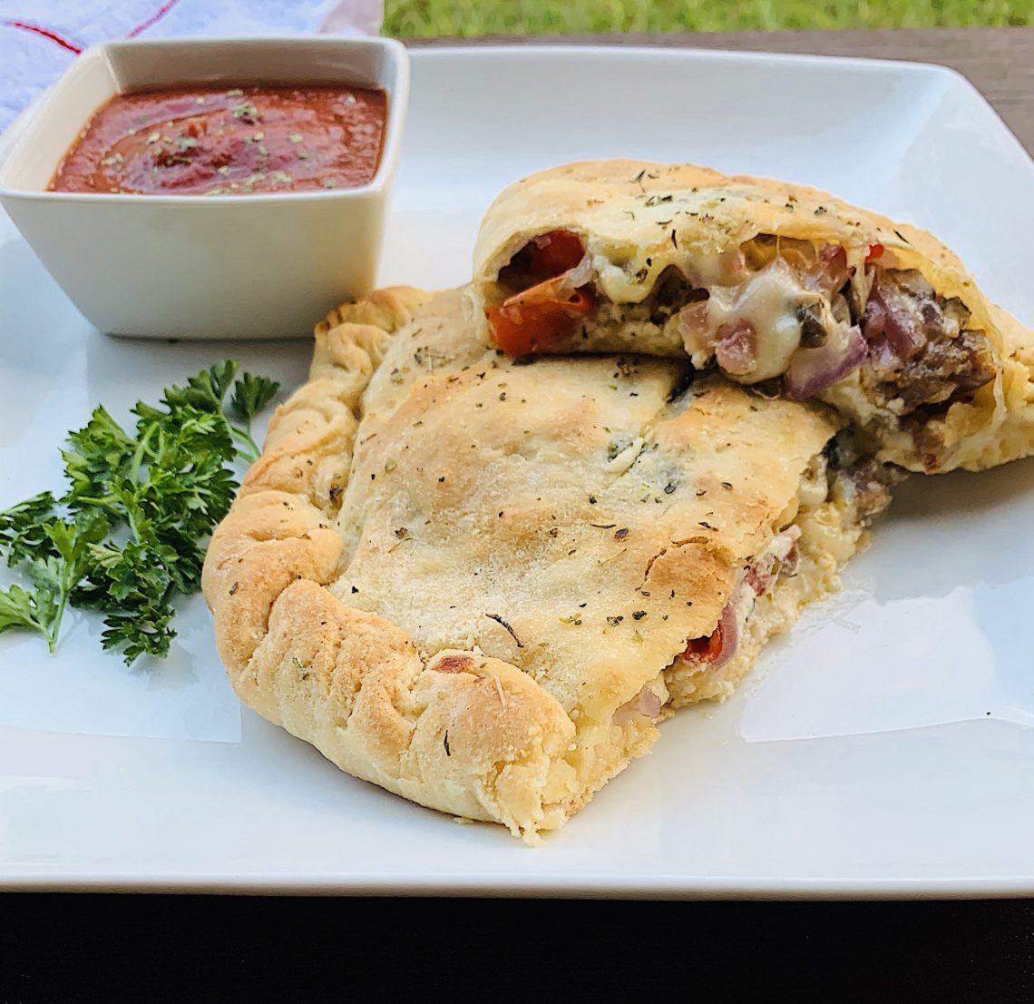 Homemade Calzones - Yel's Kitchen