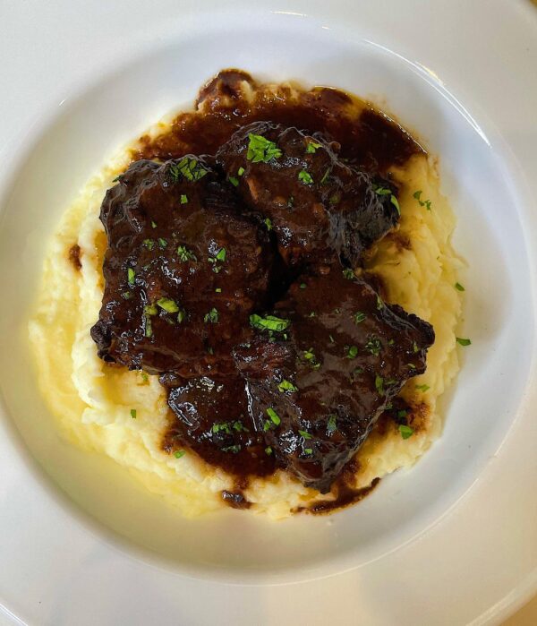Braised Short Ribs - Yel's Kitchen