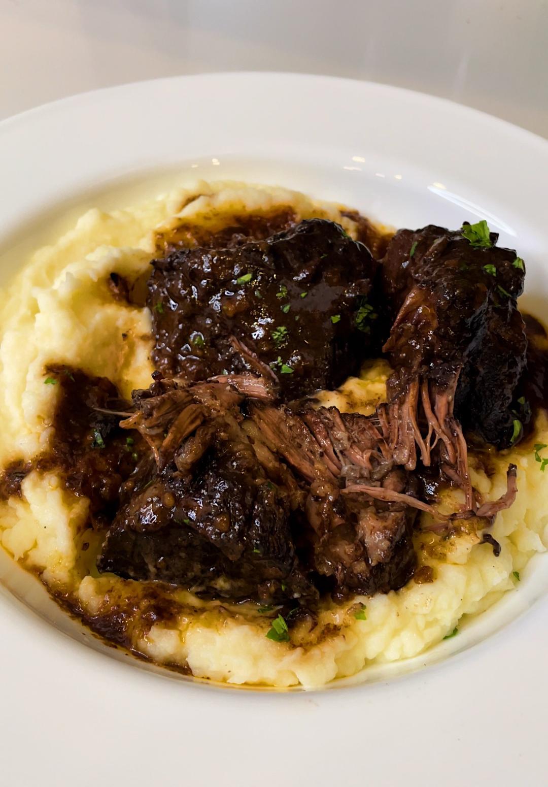 Braised Short Ribs - Yel's Kitchen