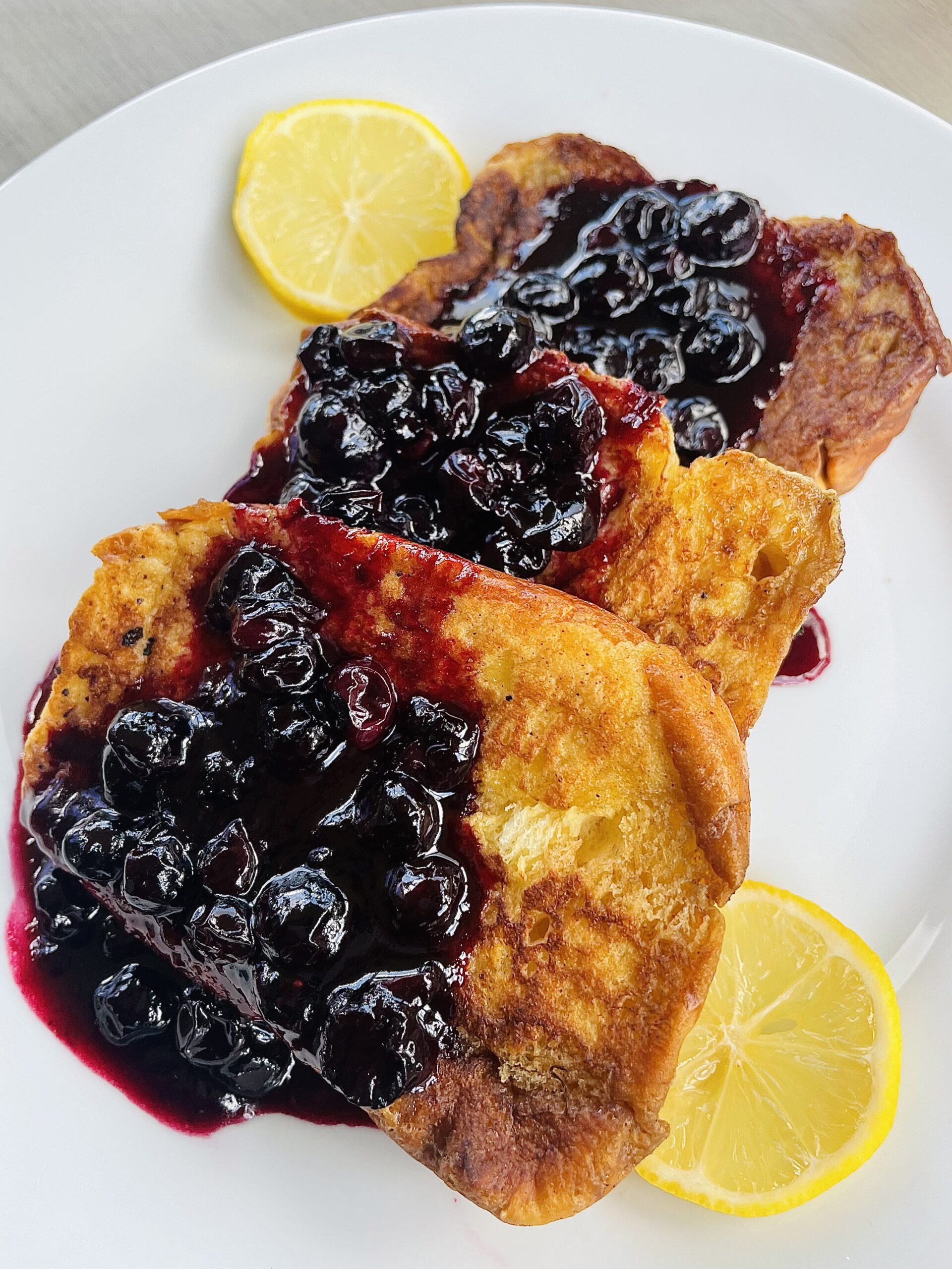 Lemon Blueberry French Toast - Yel's Kitchen