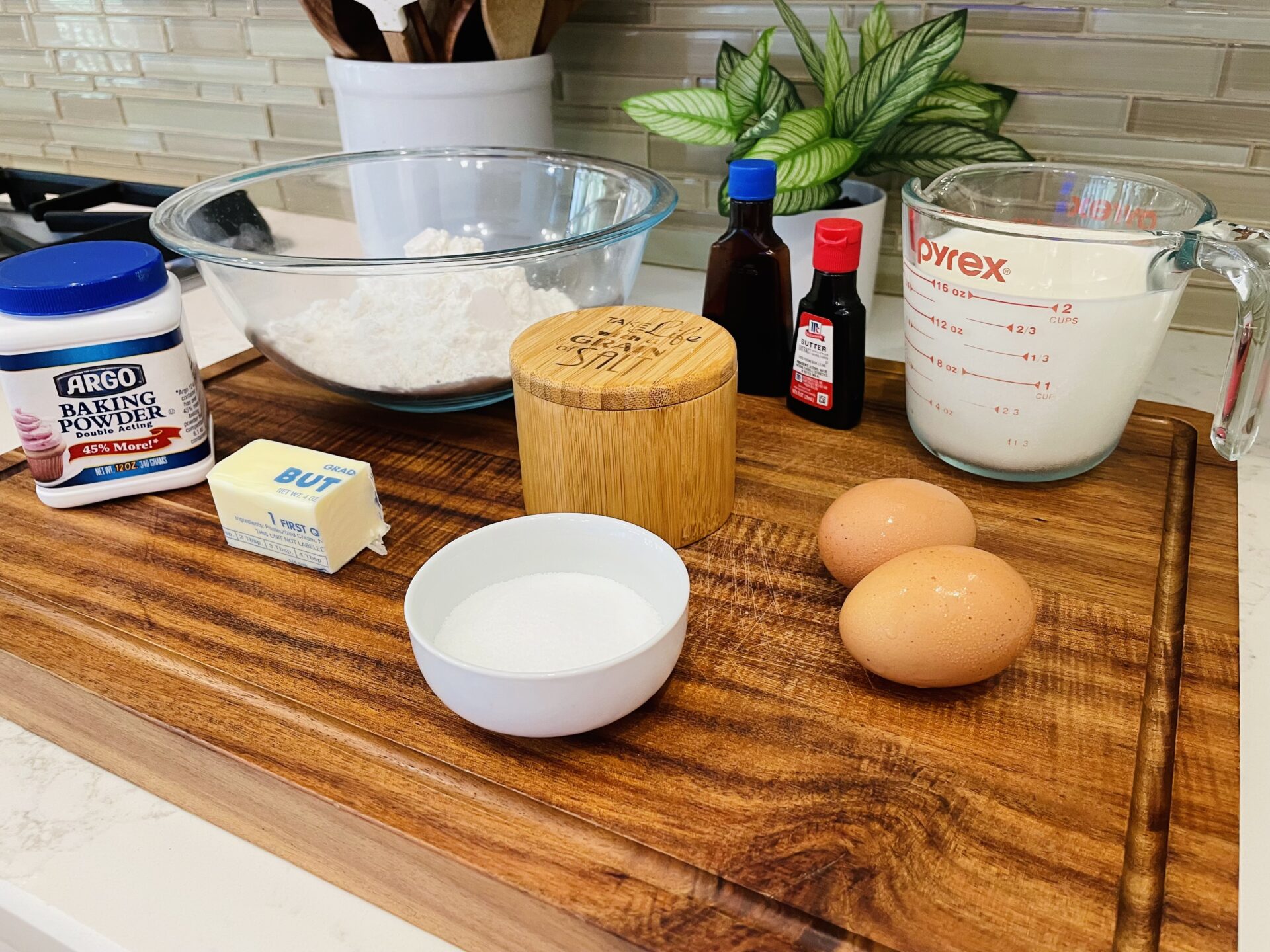 The BEST homemade pancakes ever!